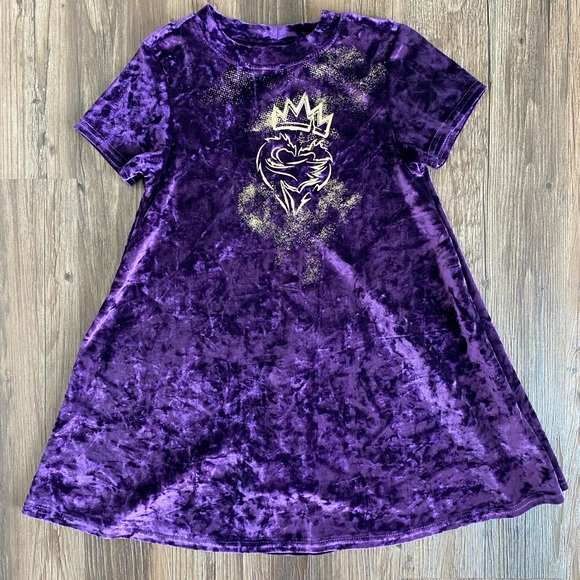 Disney | Dresses | Girls Disney Descendants Purple Velvet Dress | Poshmark